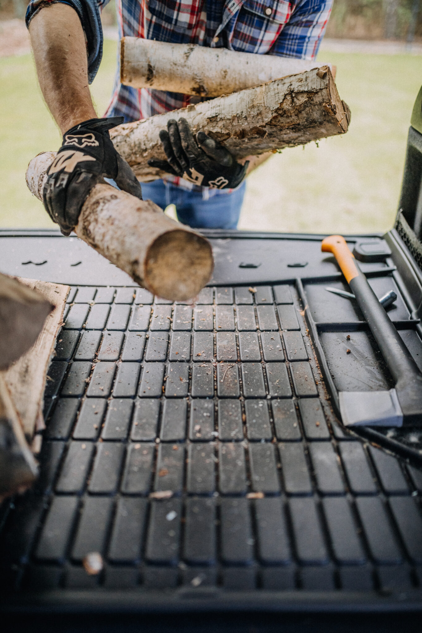 ProLine tailor trunk mat - made for Ford Kuga II 2013-2019